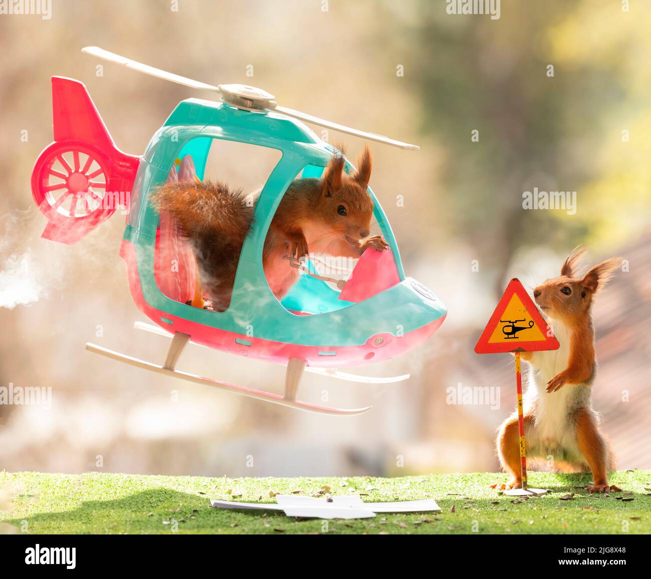 Helicopter in smoke hi-res stock photography and images - Alamy