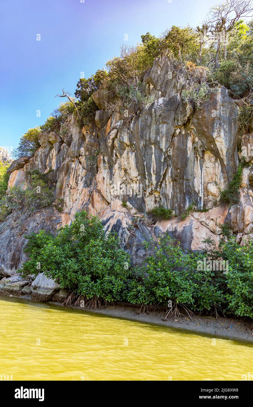 Rock formations, boat trip on Khao Daeng River, Khao Sam Roi Yot ...