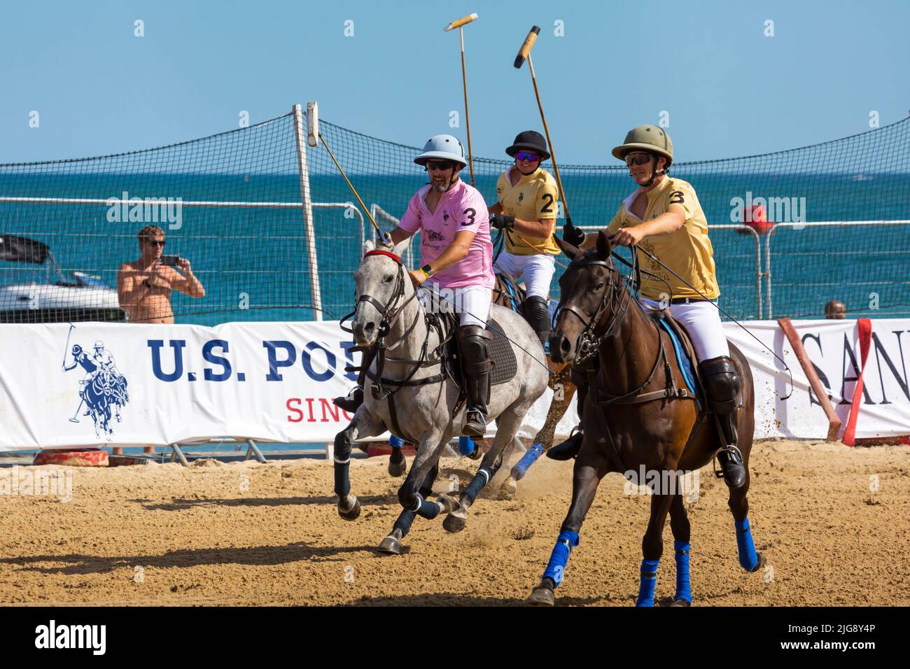Sandbanks, Poole, Dorset, UK . 8th July 2022. The Sandpolo British ...