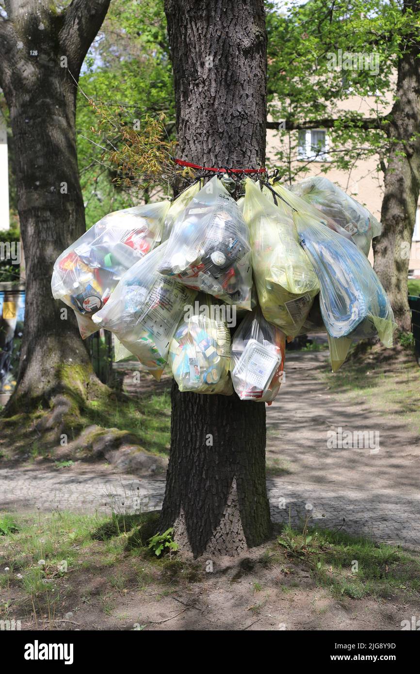 Hanging bags hi-res stock photography and images - Alamy