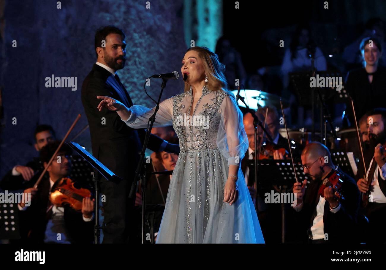 Baalbeck festival hi-res stock photography and images - Alamy