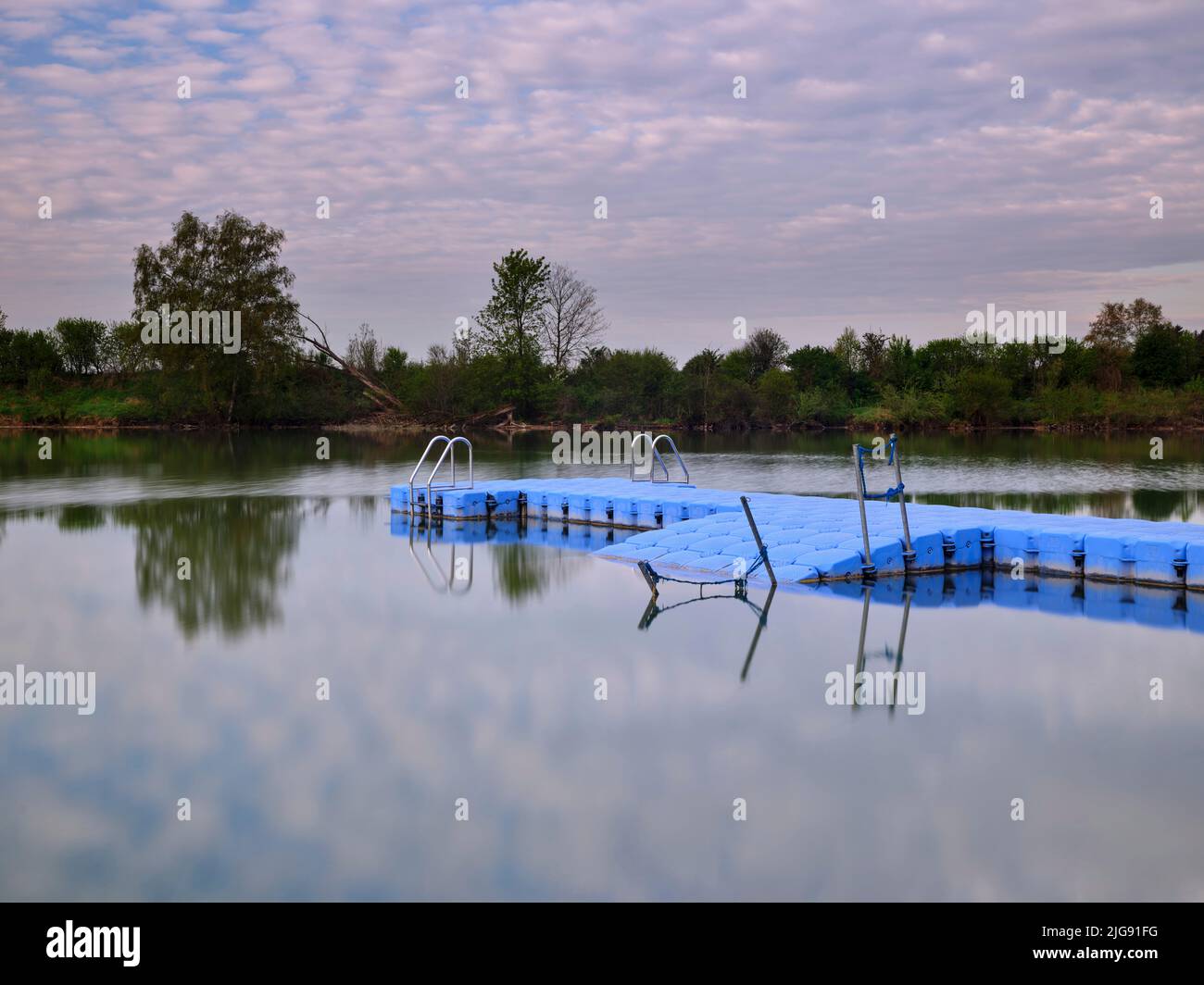 Gada lake hi-res stock photography and images - Alamy