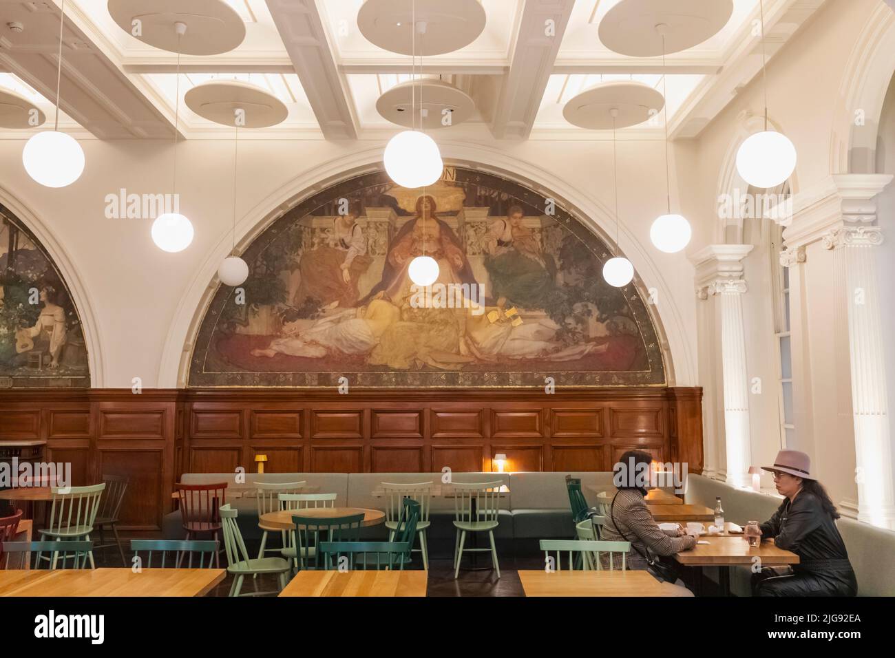 England, London, Piccadilly, Royal Academy of Arts, The RA Cafe Stock ...