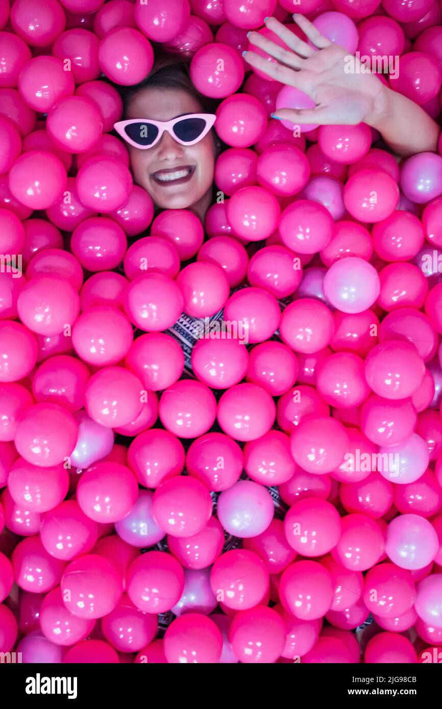 Pool party decor hi-res stock photography and images - Alamy