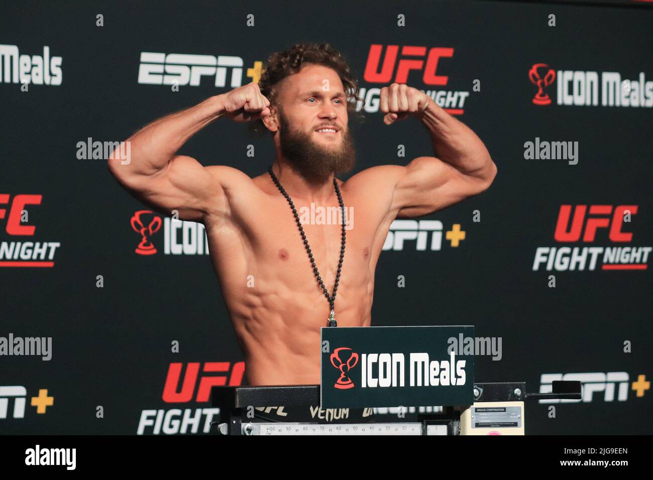 Rafael fiziev ufc hi-res stock photography and images - Alamy