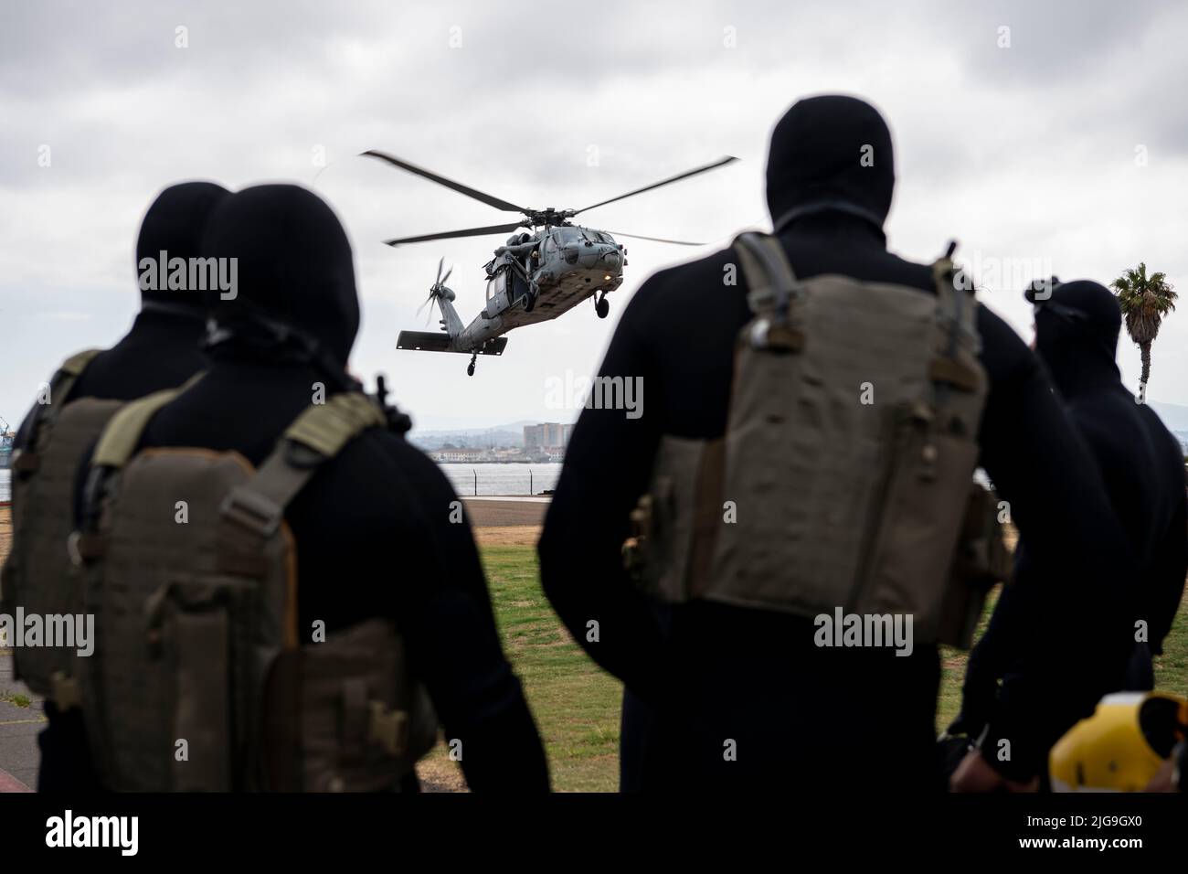220707-N-TR141-1914 SAN DIEGO (July 7, 2022) German Navy Sailors ...
