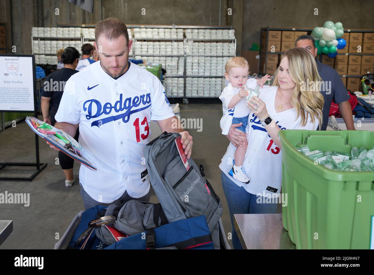Los Angeles Dodgers infielder Max Muncy, wife Kellie Muncy and daughter ...