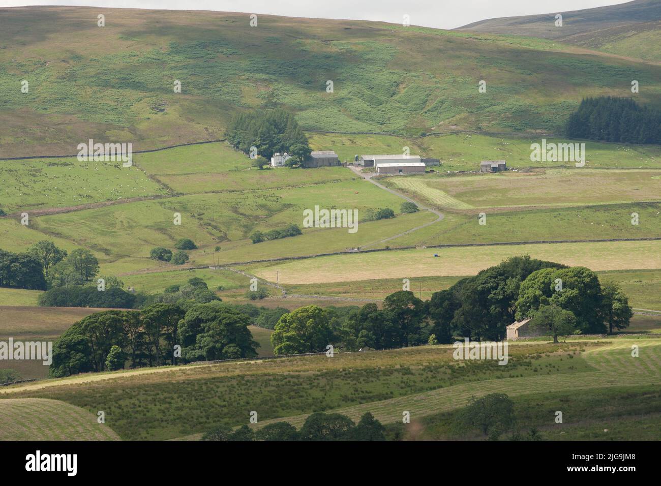 Kirkby Malham Craven Yorkshire Dales England Stock Photo - Alamy