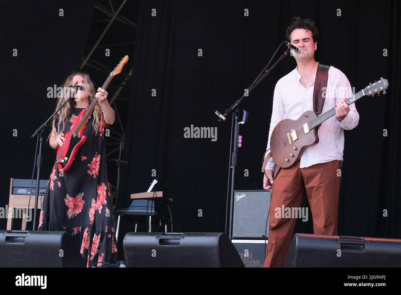 Bass guitarist and vocalist Issy Ferris and lead guitarist and vocalist ...