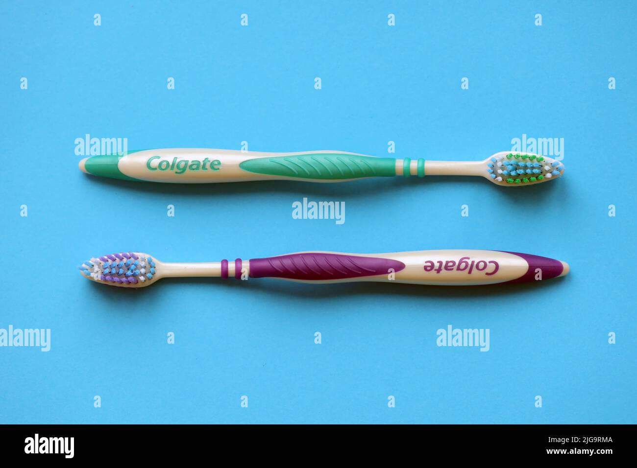 Full image toothpaste and toothbrush hi-res stock photography and ...