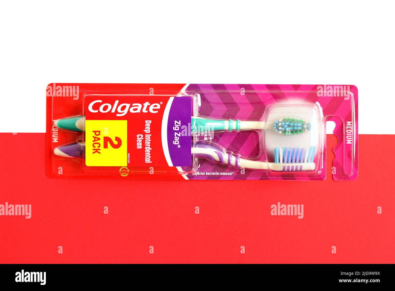 Full image toothpaste and toothbrush hi-res stock photography and ...