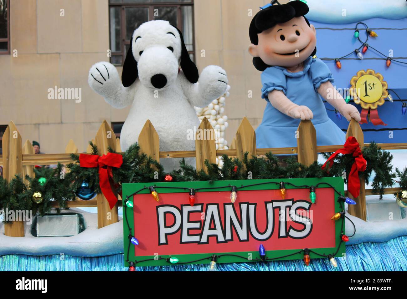 Balloons of the Macy's Thanksgiving Day Parade, NYC, USA Stock Photo ...