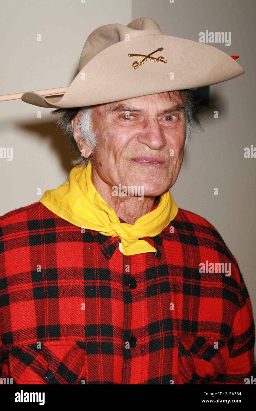 Larry Storch attends Big Apple National Comic Book Con at Penn Plaza ...