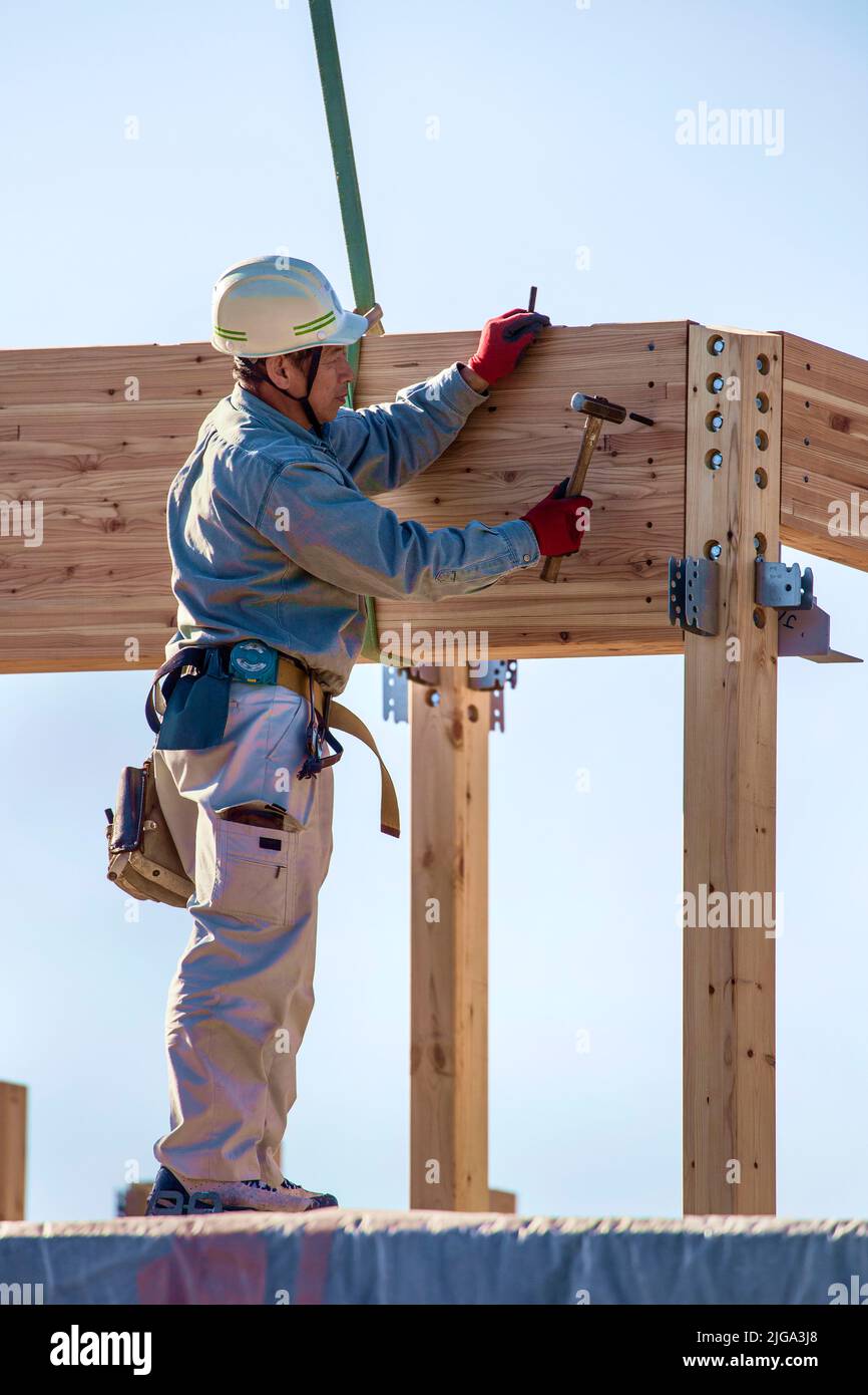 Construction worker at building site, Ikegami, Tokyo, Japan Stock Photo ...