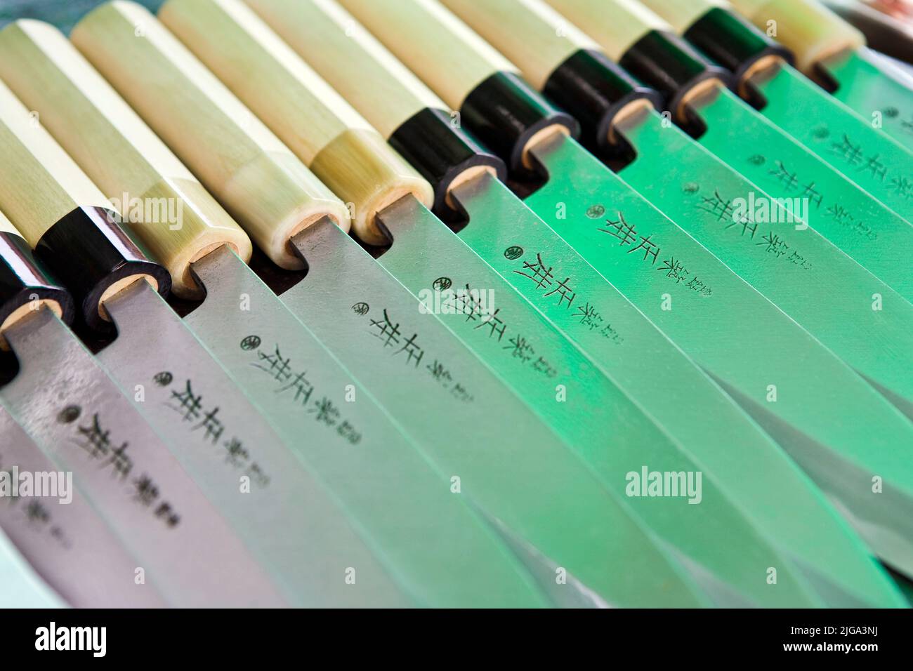 Custom knives hi-res stock photography and images - Alamy