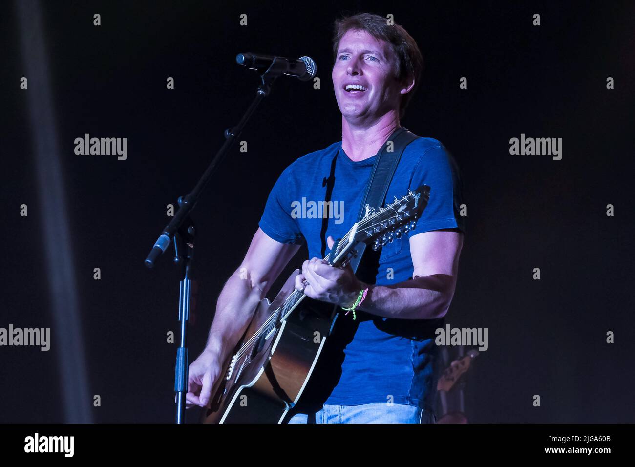 English singer, songwriter, musician, and former reconnaissance officer ...