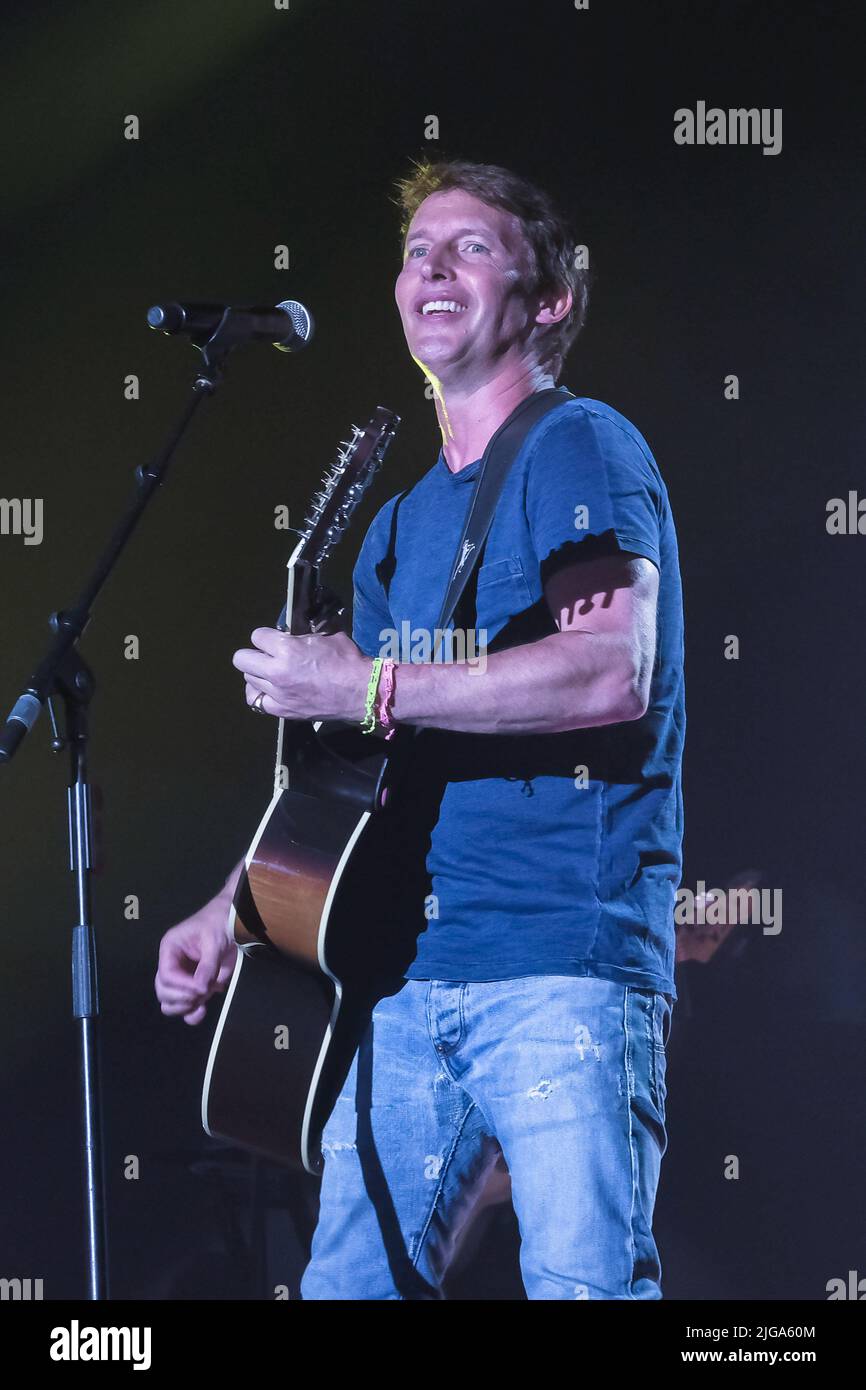 English singer, songwriter, musician, and former reconnaissance officer ...