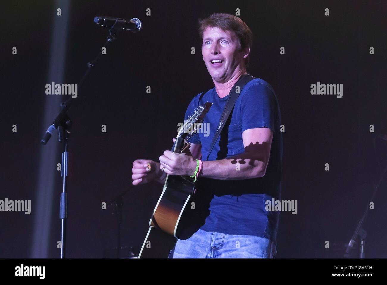 James blunt 2022 hi-res stock photography and images - Alamy