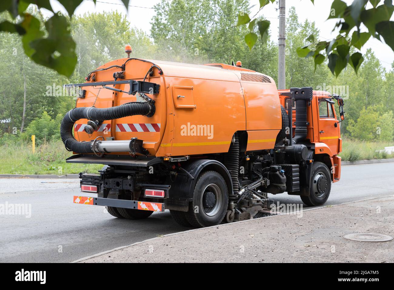 Curb sweeper hi-res stock photography and images - Alamy