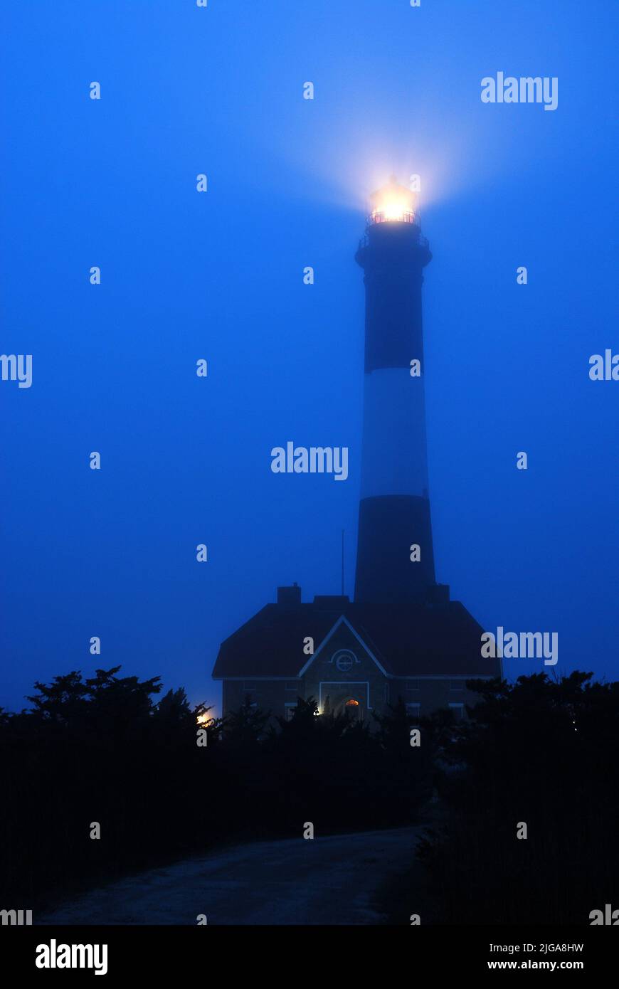 Fire island new york lighthouse fog hi-res stock photography and images ...