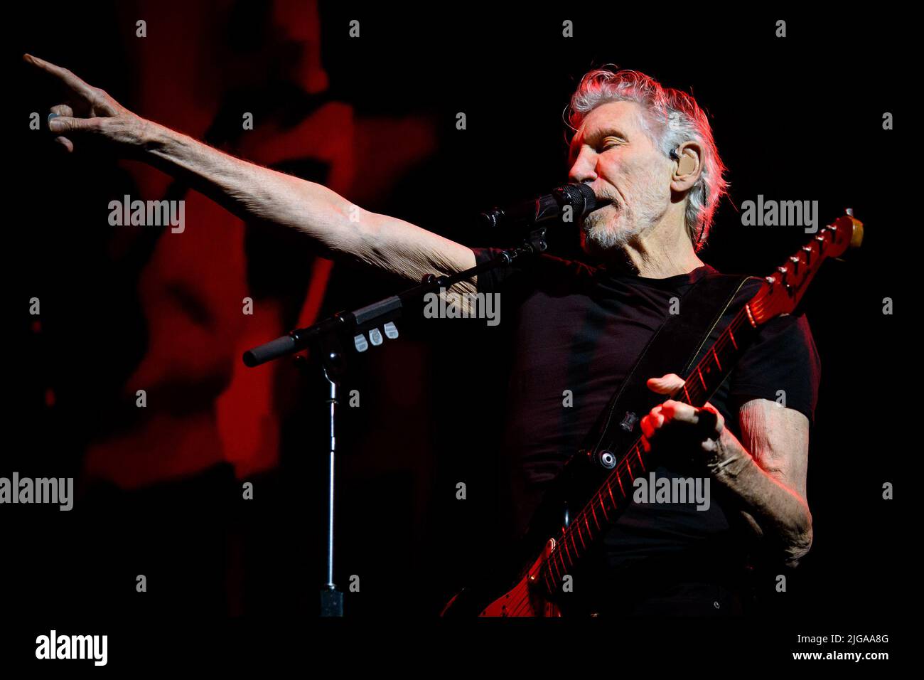 English musician, singer-songwriter, composer, and co-founder of the ...