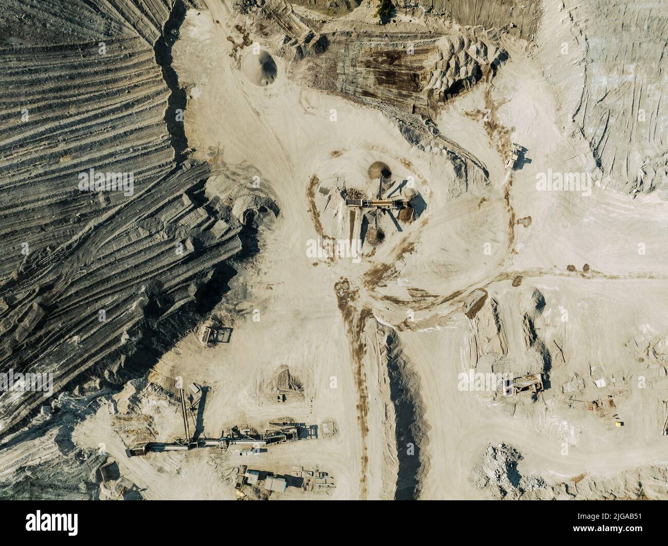 Above ground mining heavy hi-res stock photography and images - Alamy