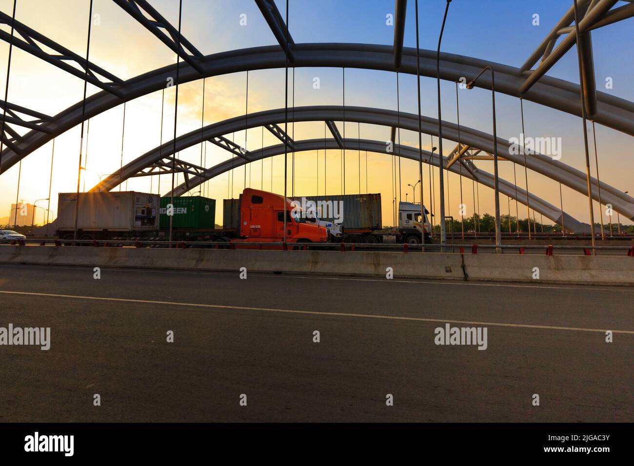 Multiple arch bridge hi-res stock photography and images - Alamy
