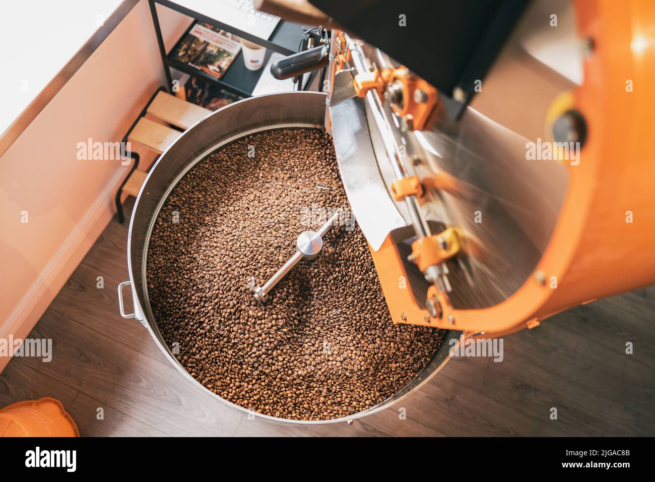 Process roasting mixing coffee hi-res stock photography and images - Alamy