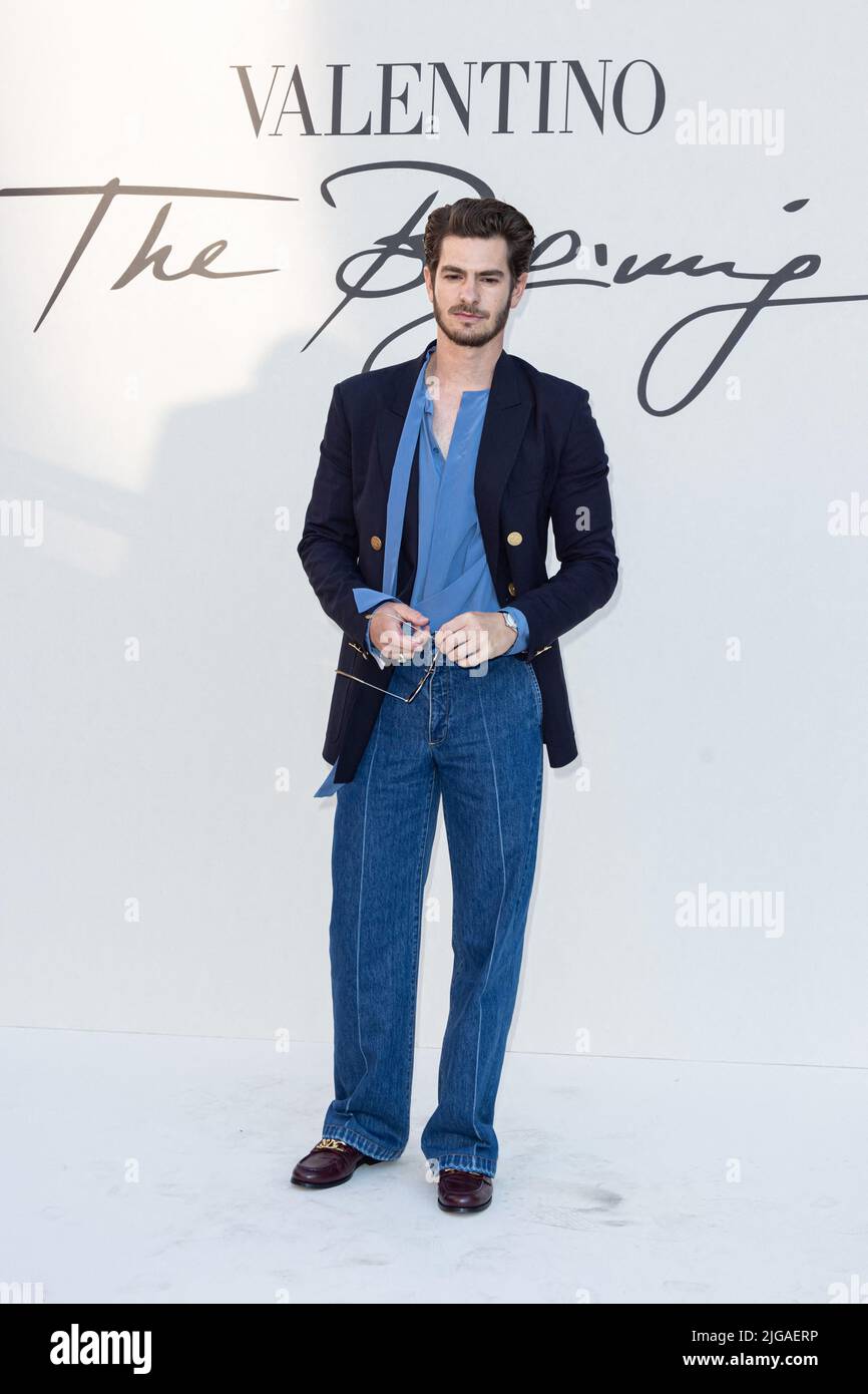 Rome, Italy. 8th July 2022. Andrew Garfield poses before Valentino ...