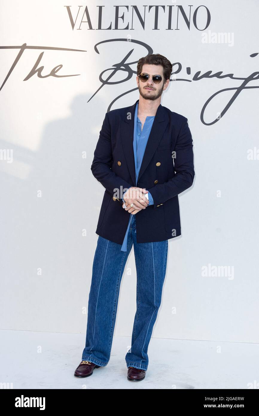 Rome, Italy. 8th July 2022. Andrew Garfield poses before Valentino ...