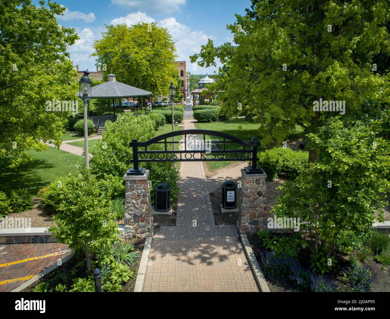 Woodstock illinois hi-res stock photography and images - Alamy