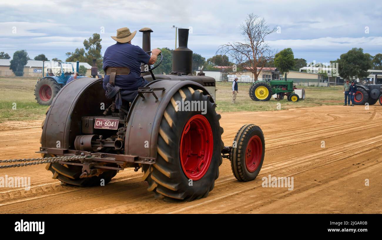 The big tractor australia hi-res stock photography and images - Alamy