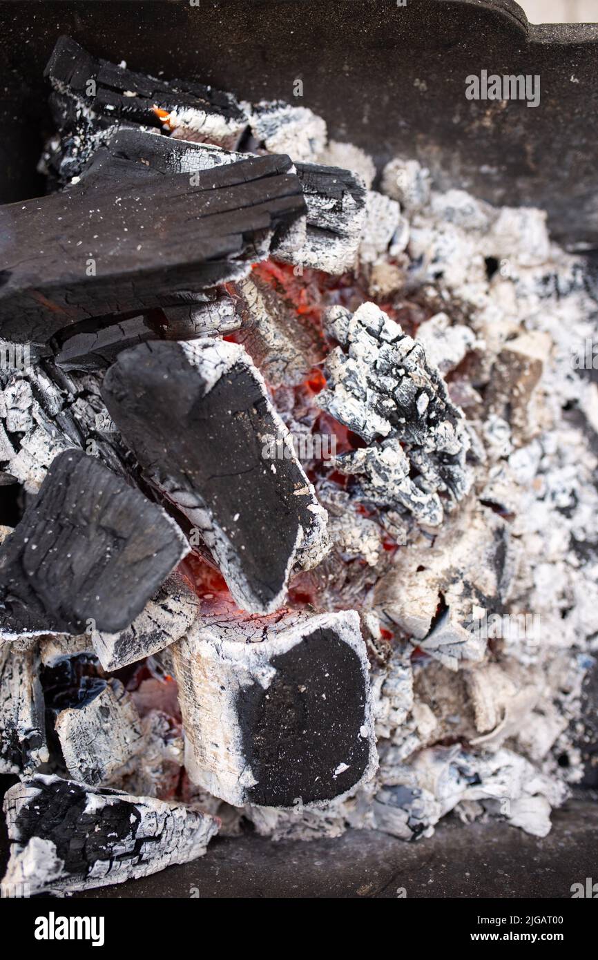 Hot red charcoal frying hi-res stock photography and images - Alamy