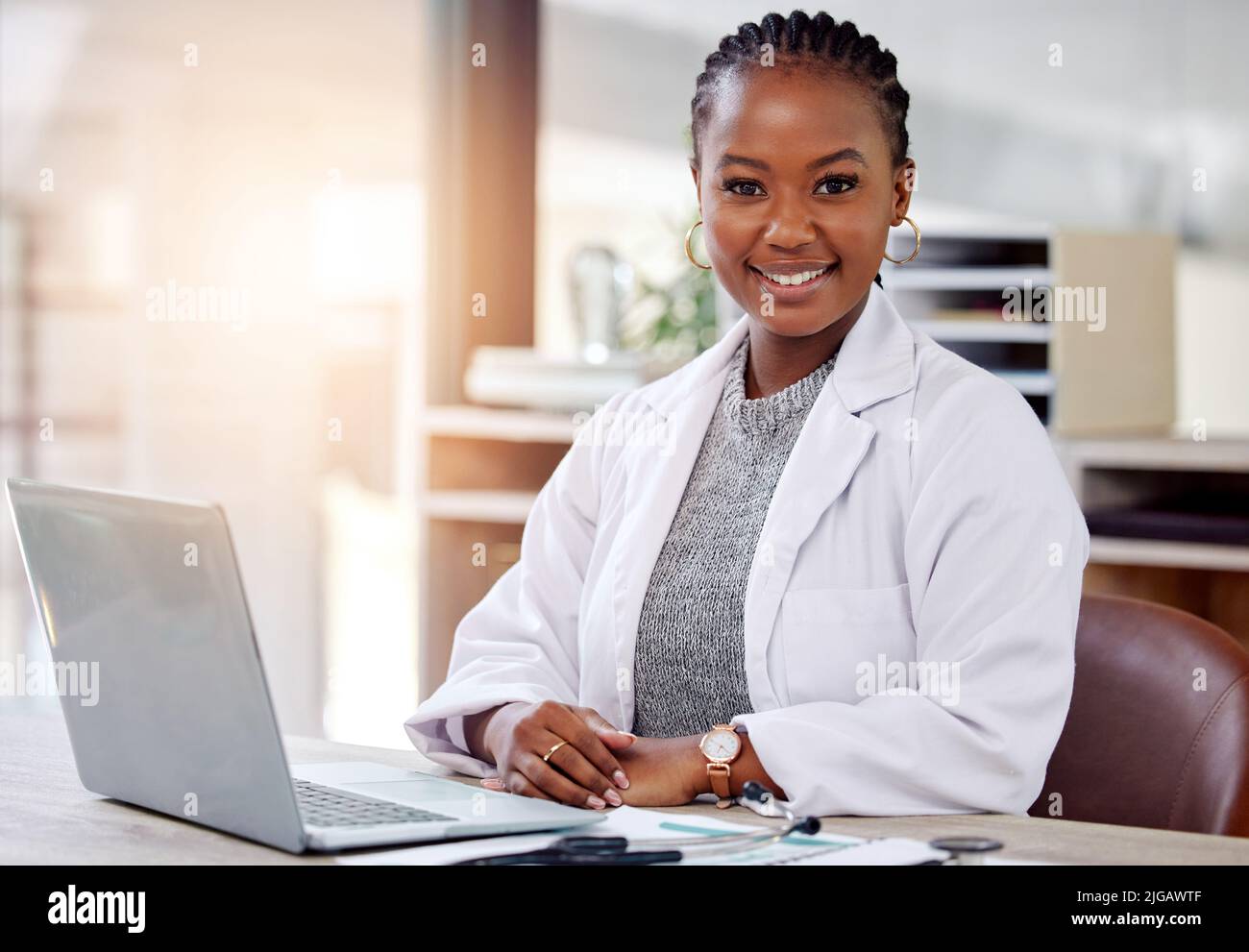 African young doctor working on hi-res stock photography and images - Alamy