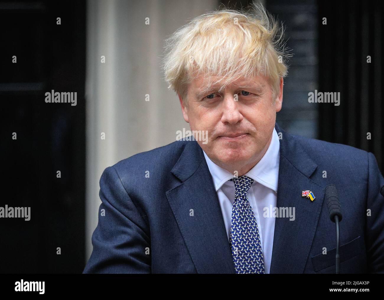 British Prime Minister Boris Johnson resigns with a speech outside 10 ...