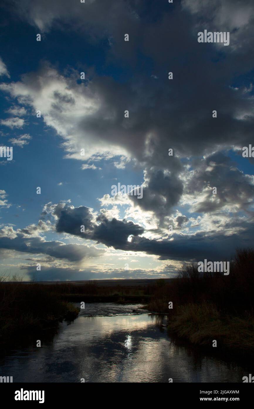 Donner und Blitzen River silhouette along River Trail, Malheur National ...
