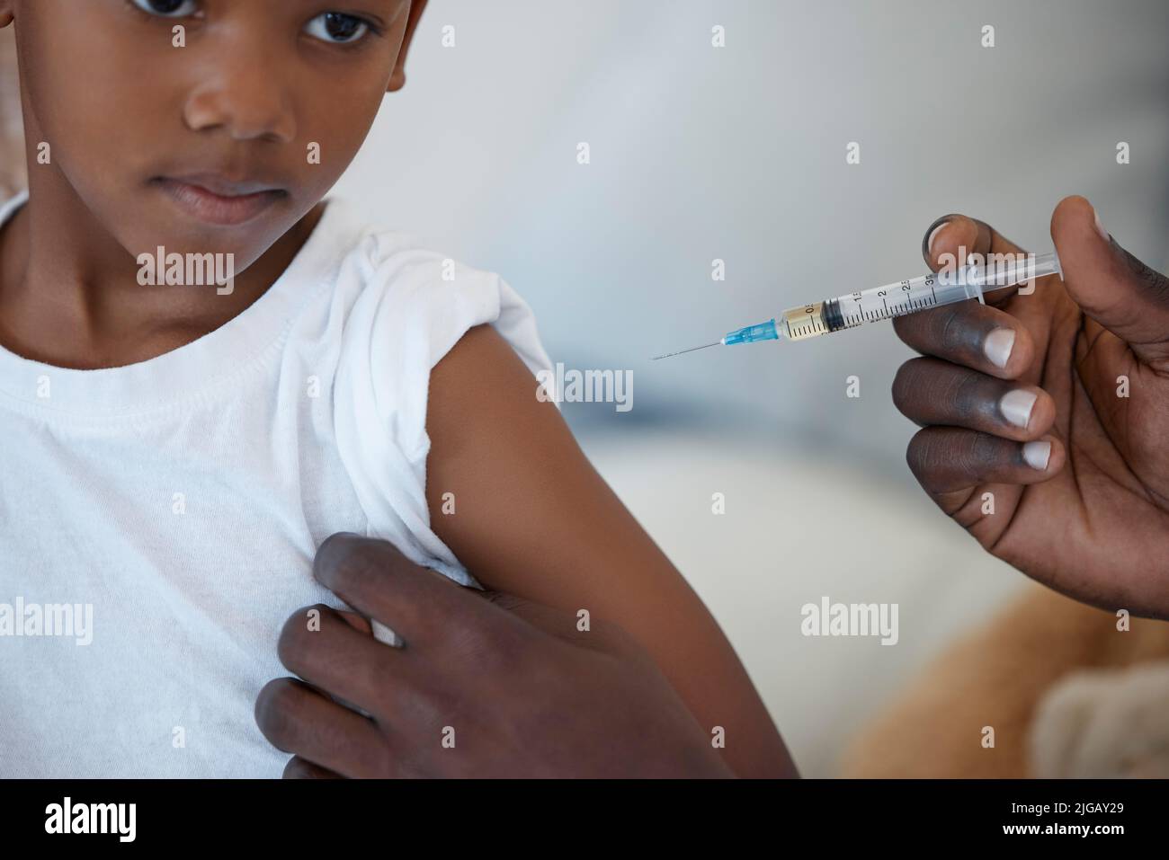 Theres nothing to be afraid of. an unrecognizable doctor giving a ...