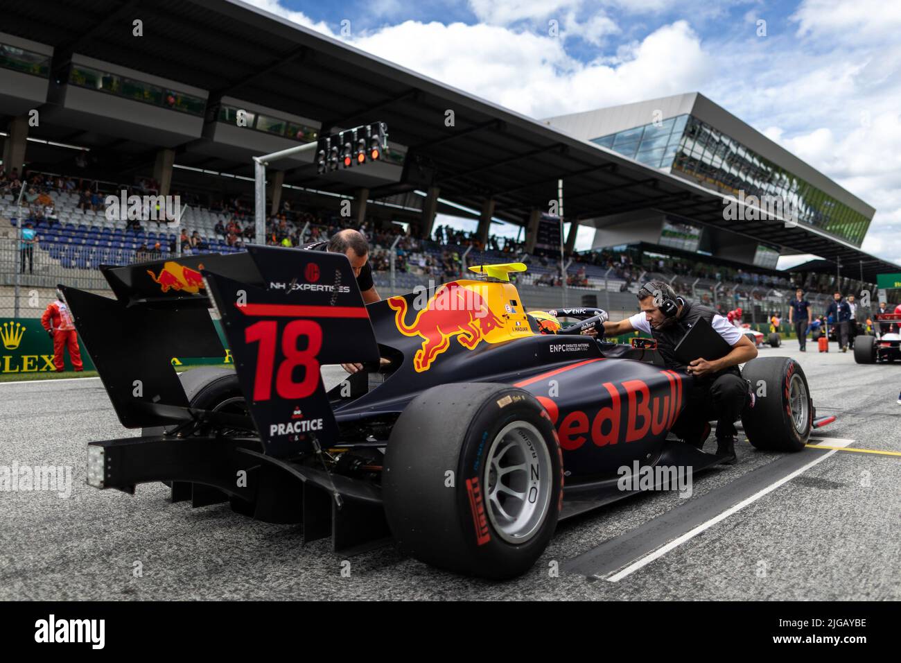 18 HADJAR Isack (fra), Hitech Grand Prix, Dallara F3, starting grid ...