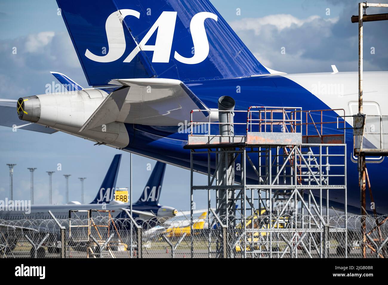 KASTRUP 2022-07-06 SAS Airbus 320 Neo aircraft with taped sensors and ...