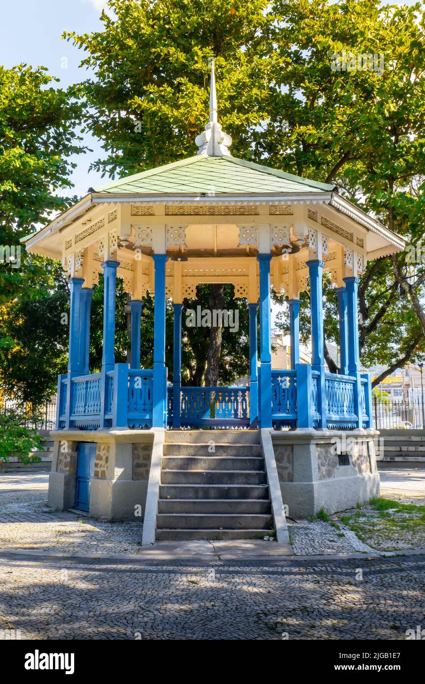 A blue gazebo in the middle of the park Stock Photo - Alamy