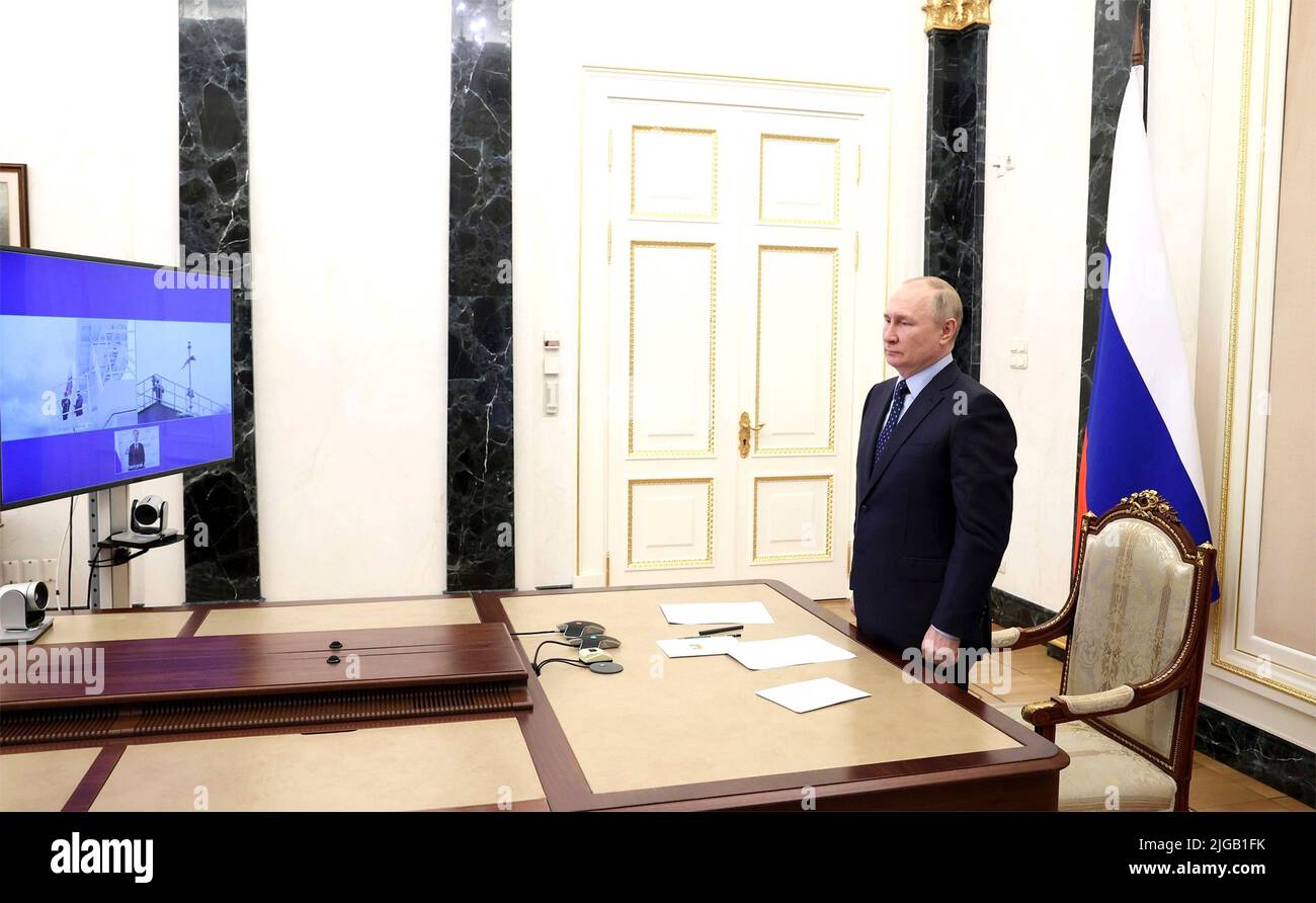 Putin desk flag hi-res stock photography and images - Alamy