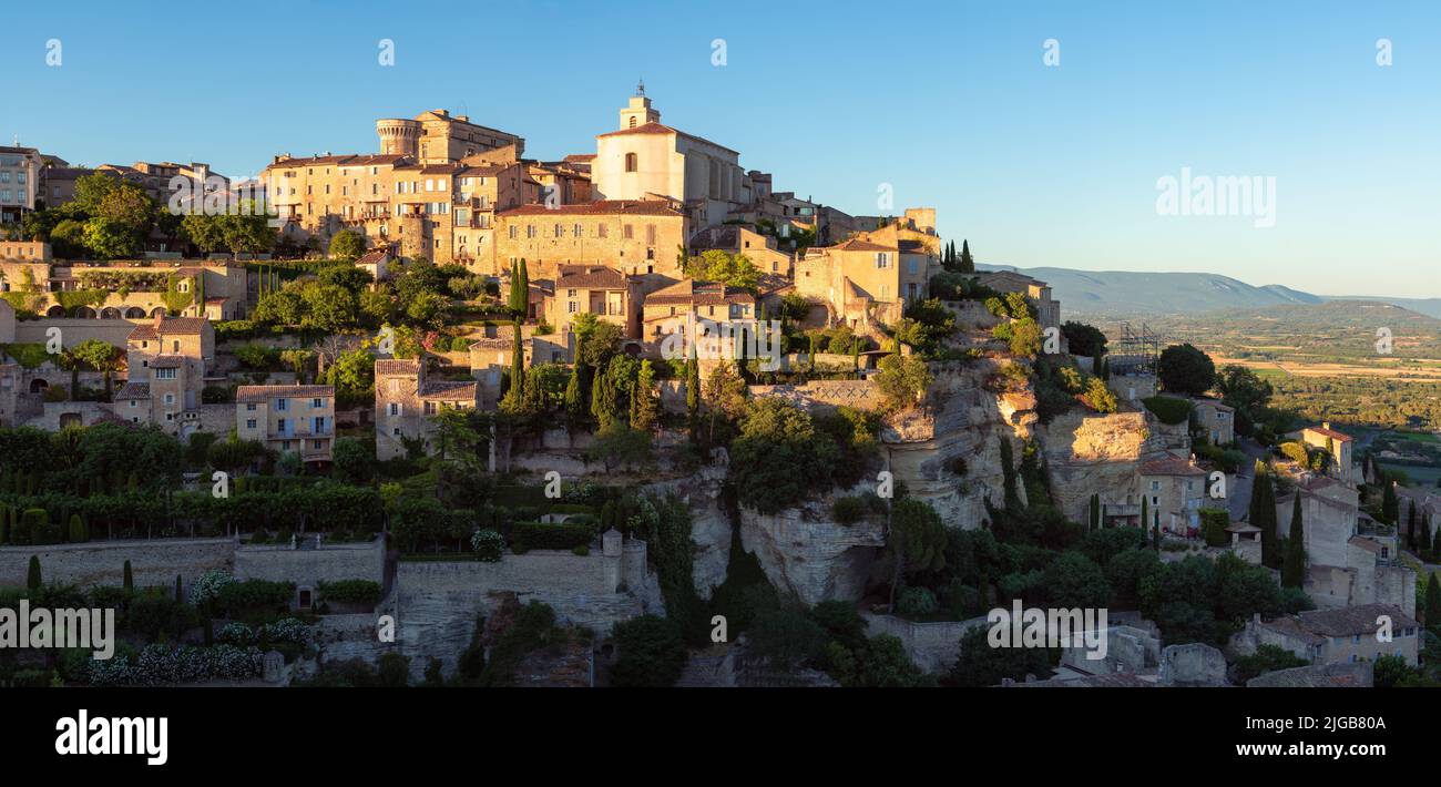 Gordes, panoramic view of one of the most well-known hilltop villages ...