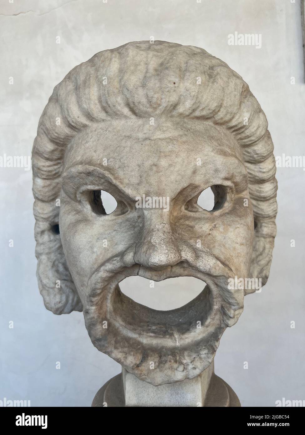 Ancient Roman mask in the Baths of Diocletian, Rome Stock Photo - Alamy