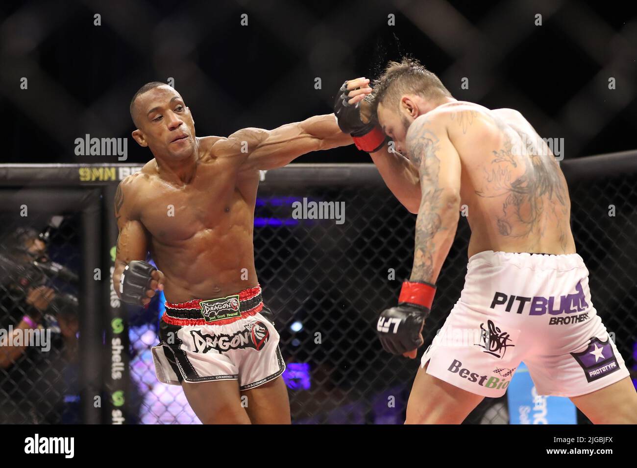 PHOENIX, AZ - JULY 8: Felipe Bunes and Wascar Cruz meet in the octagon ...