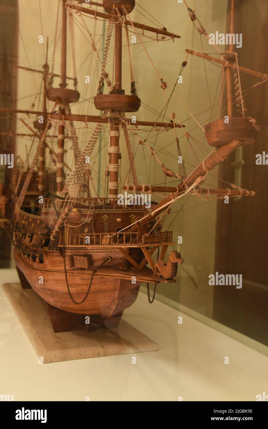 Wooden scale-modell of a Spanish sailing ship Stock Photo - Alamy