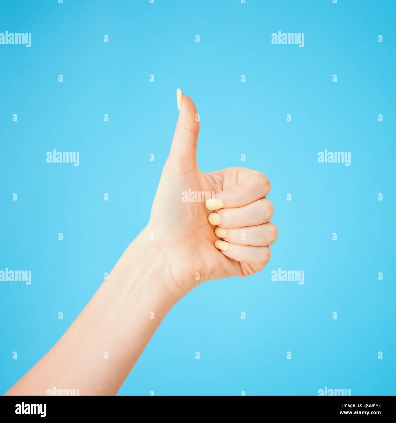 Now thats what I like. Studio shot of an unrecognisable woman showing ...