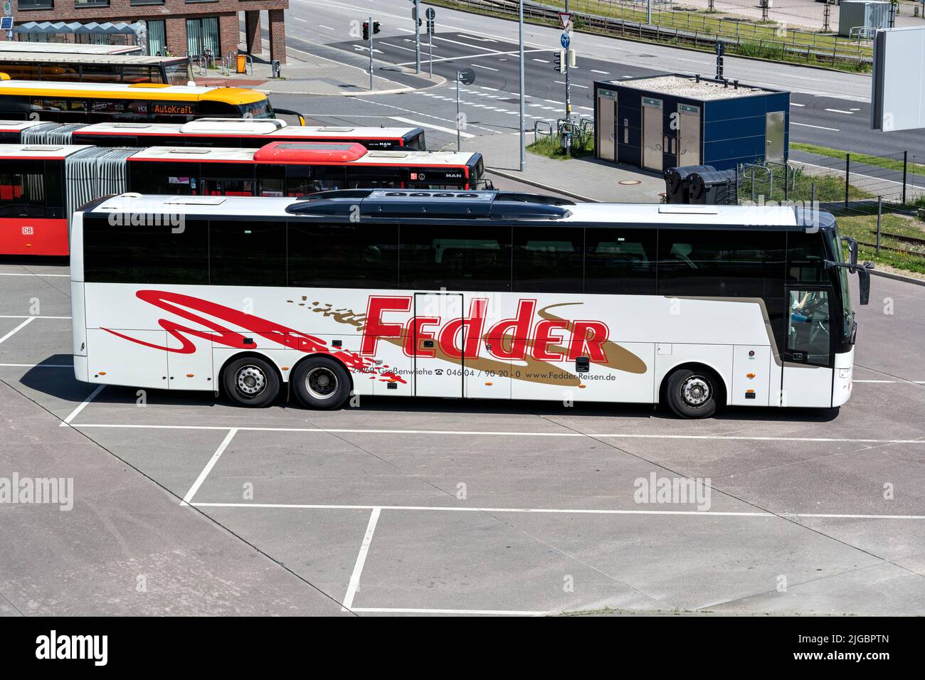 Van hool bus hi-res stock photography and images - Alamy