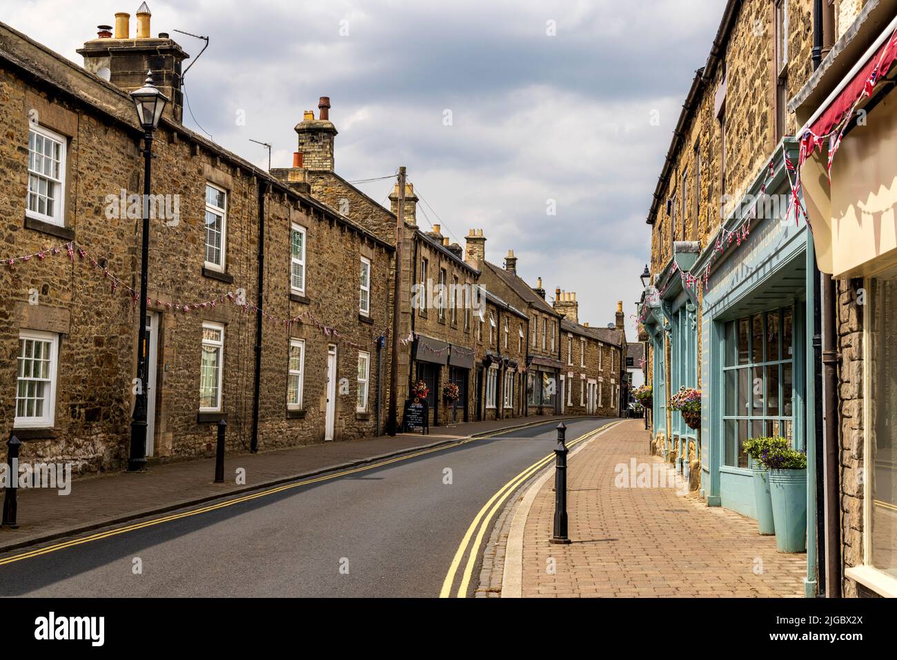 Shops and houses along Middle Street in Corbridge, Northumberland ...