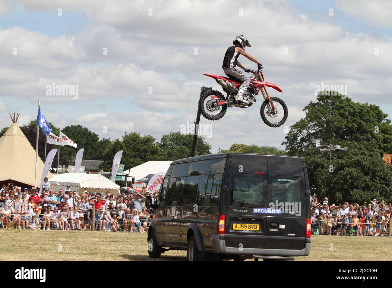Stannage stunt rider hi-res stock photography and images - Alamy