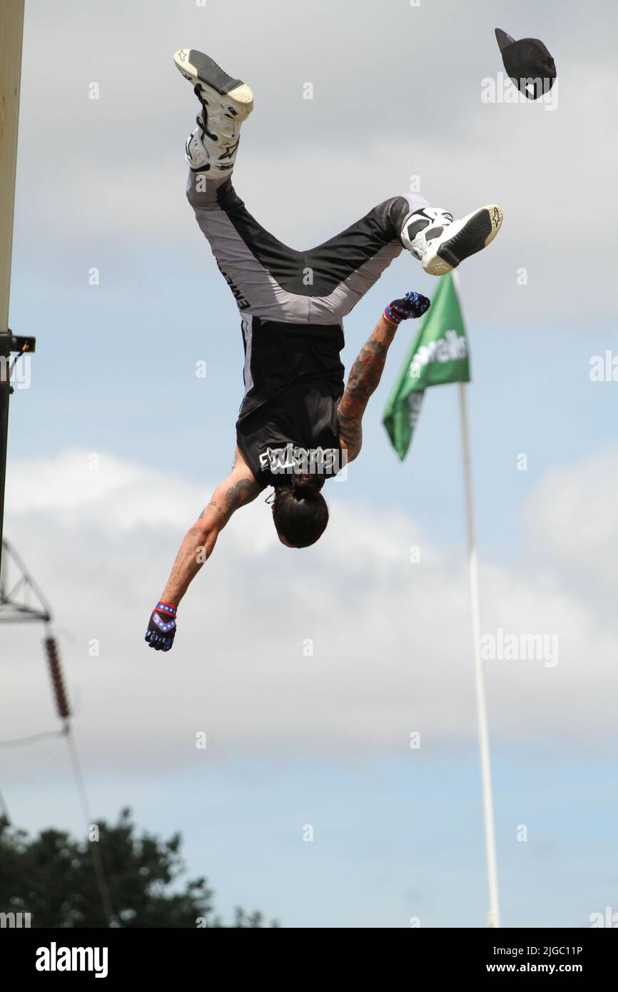 Fall from height hi-res stock photography and images - Alamy